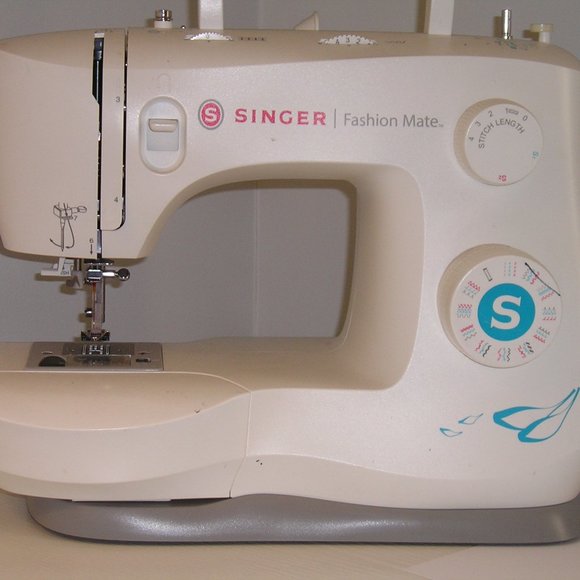 Singer Fashion Mate Sewing Machine | Design | Singer Fashion Mate ...